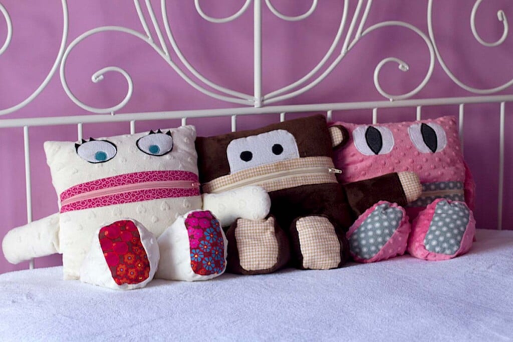 DIY pajama eater pillow sewing tutorial - Andrea's Notebook