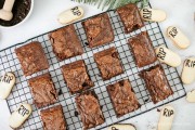 Easy Halloween Brownies - Andrea's Notebook