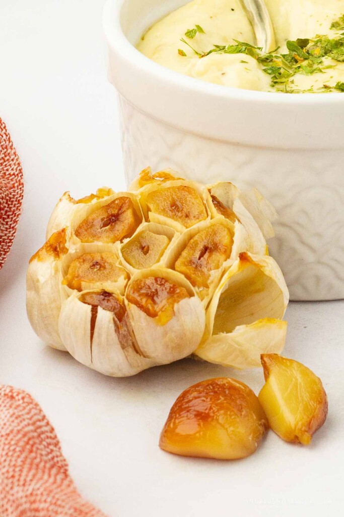 How To Roast Garlic: The Easy Way In The Oven